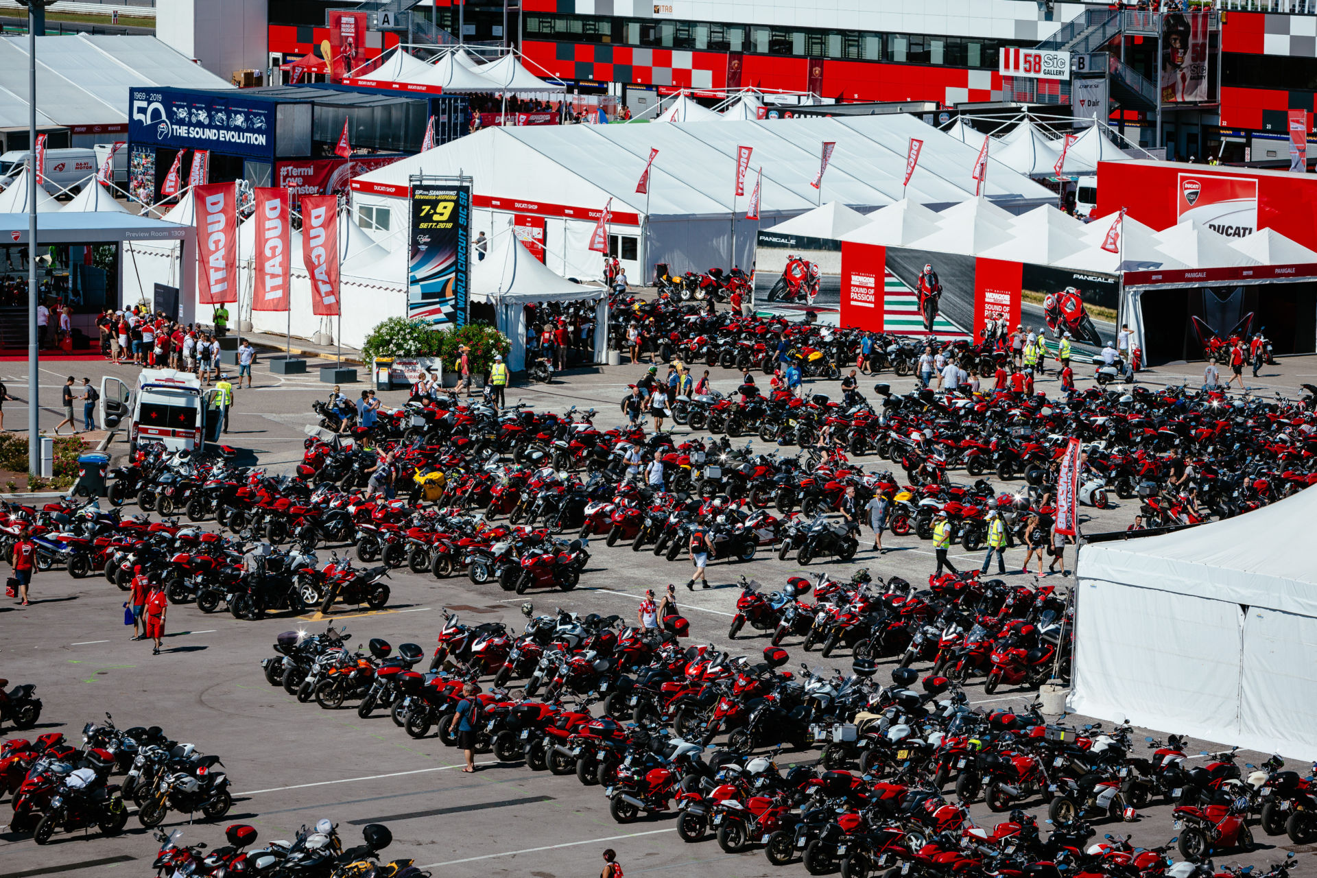 World Ducati Week Returns July 22-24, 2022 At Misano - Roadracing World ...