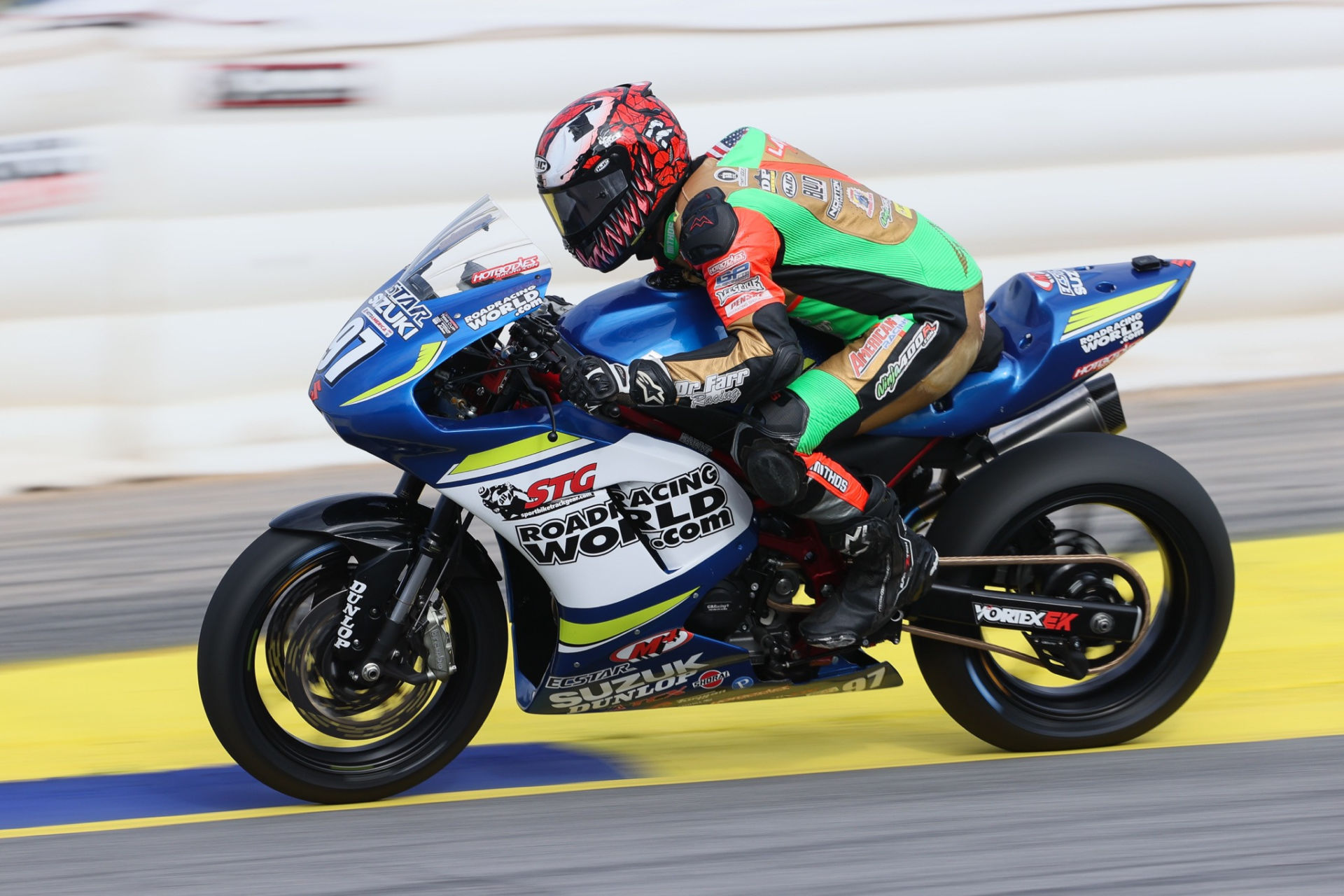 MotoAmerica: Landers Heads Twins Cup FP1 At PittRace - Roadracing World ...