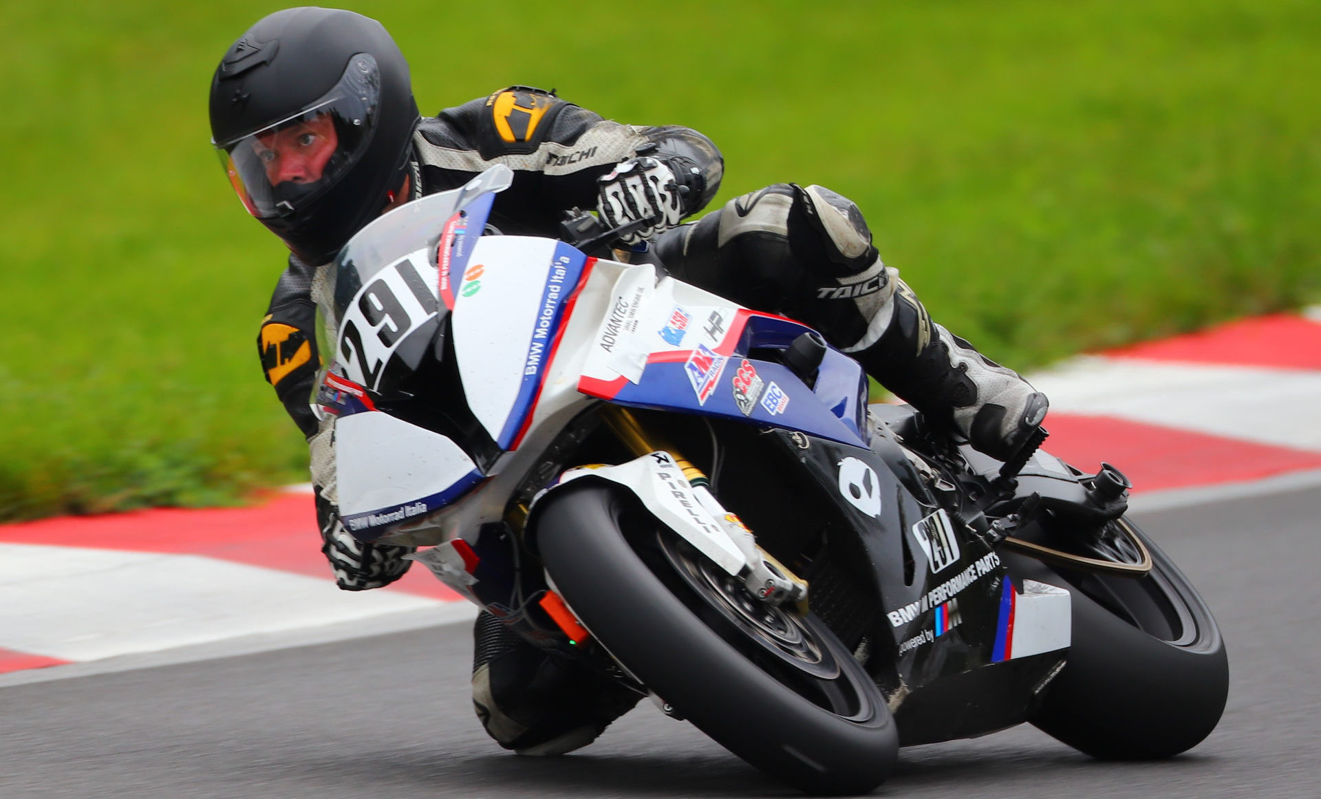 ASRA Team Challenge: Grease Monkey Racing Wins In Wet At Summit Point ...