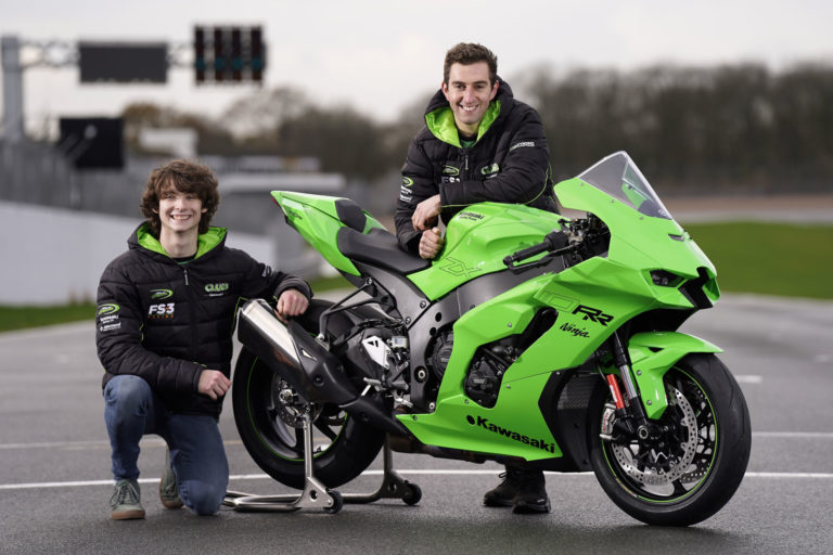 British Superbike: FS-3 Racing Kawasaki Signs Jackson, Skinner ...