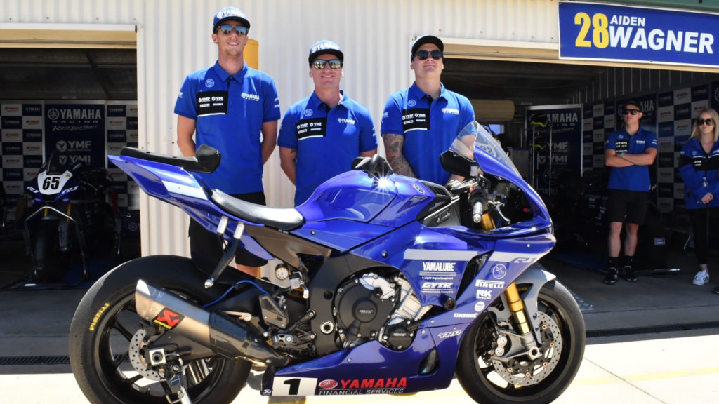 Australian Superbike: Yamaha Fielding Halliday, Parkes, Wagner ...