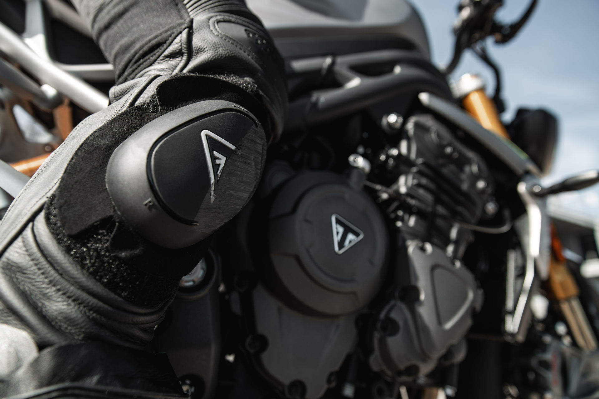 Triumph Unveils Lighter, Quicker, More Powerful Speed Triple 1200 RS ...