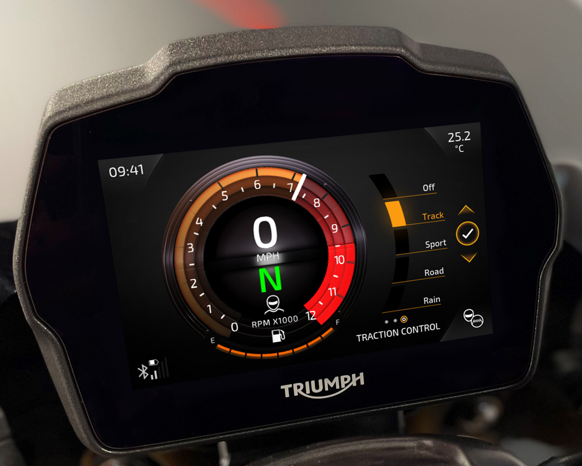 Triumph Unveils Lighter, Quicker, More Powerful Speed Triple 1200 RS ...