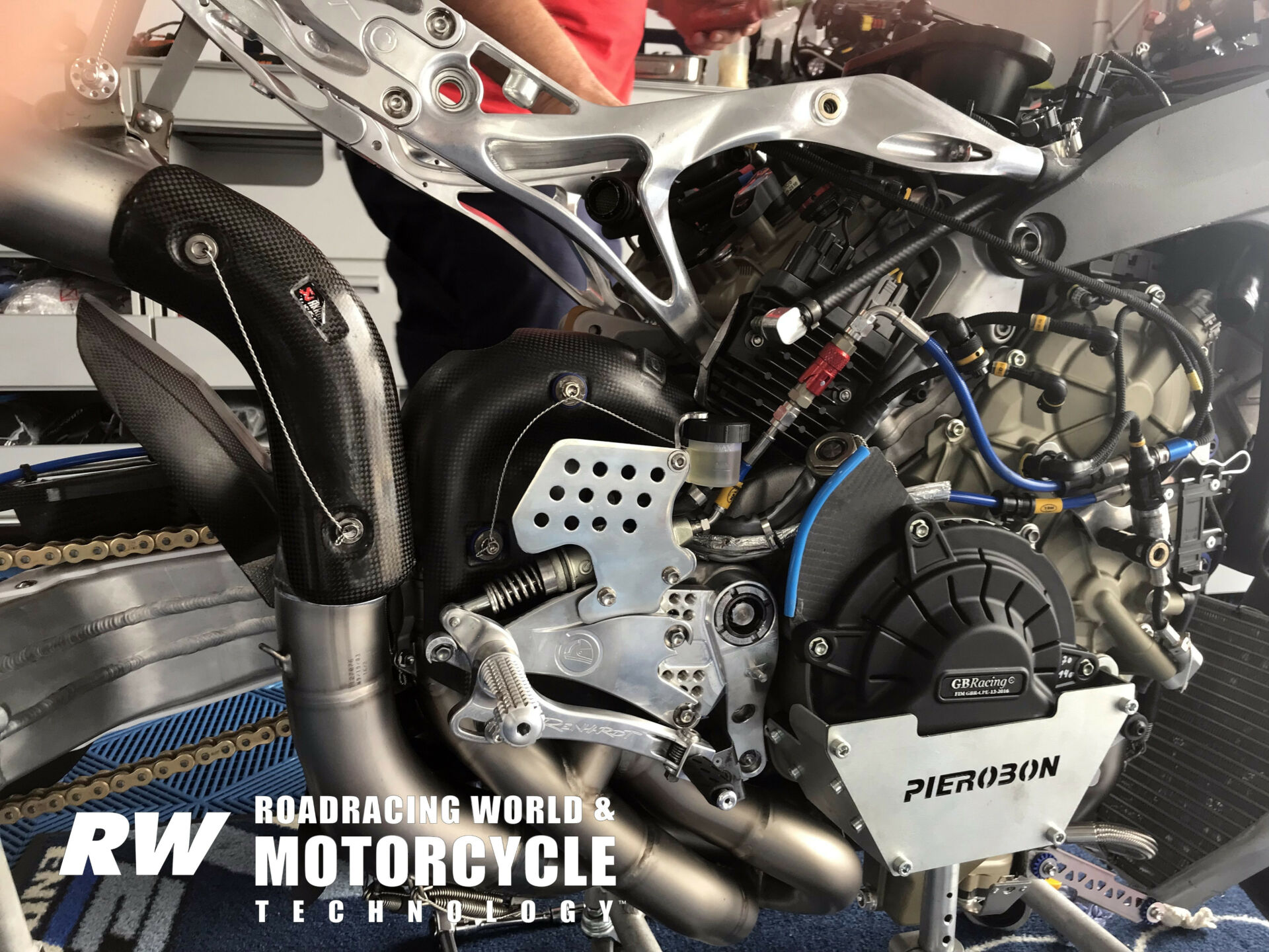 Going The Distance With A Sprinter: Team ERC Endurance's Ducati V4 R ...