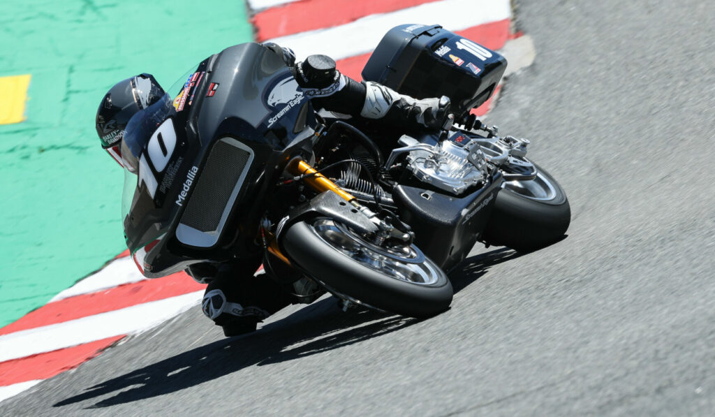 MotoAmerica: Travis Wyman Lowers Lap Record In Baggers Q1 At Laguna ...