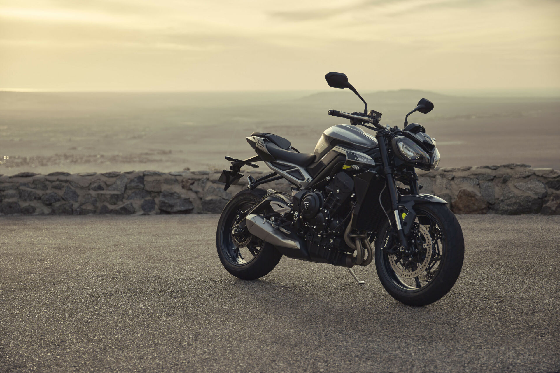 Triumph Introduces More Powerful 2024 Street Triple Lineup (Updated ...