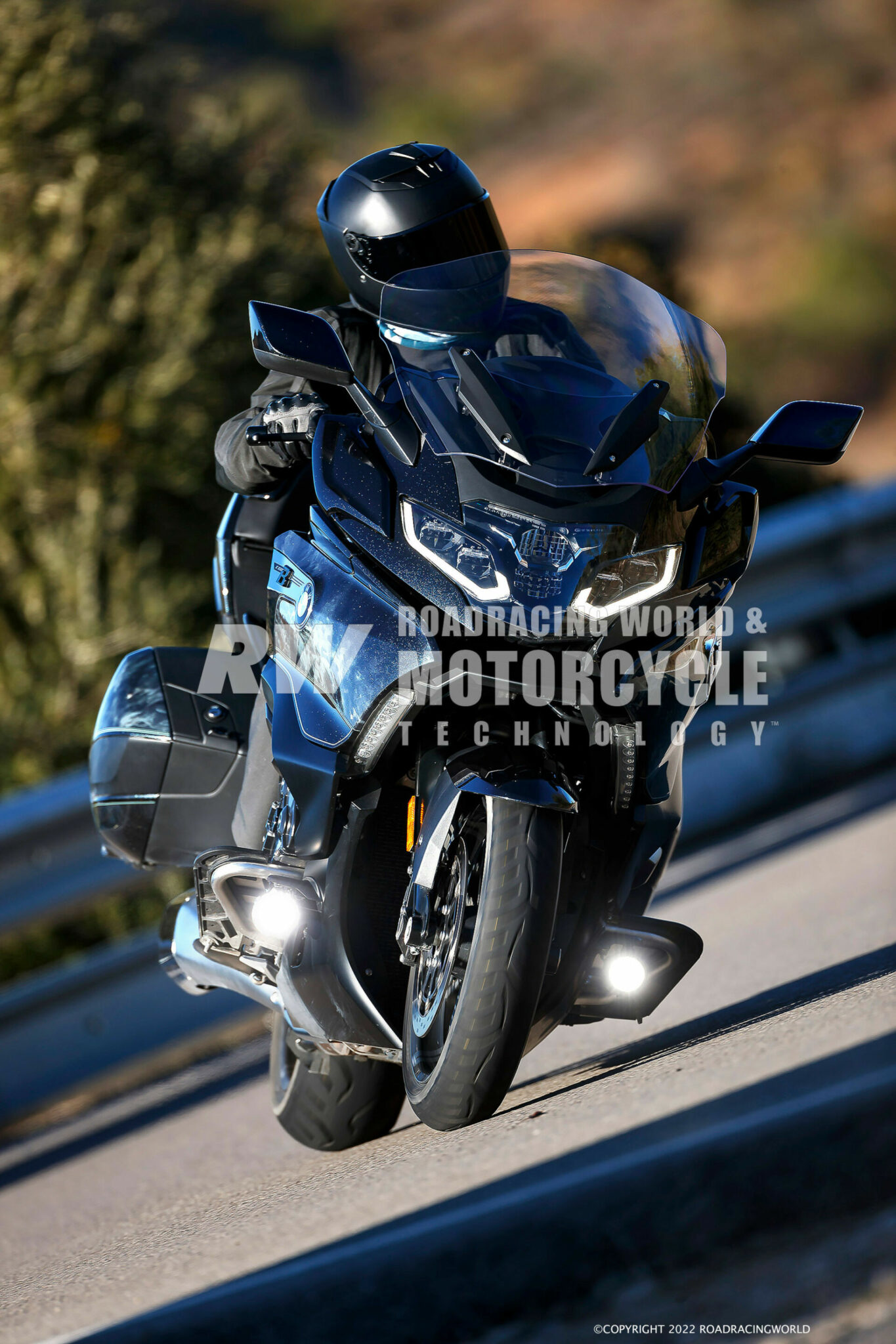 Intro: 2023 BMW K1600 Grand America, In The November Issue - Roadracing ...