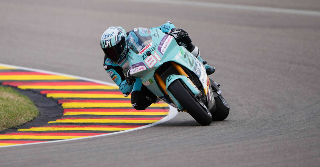 MotoE: Torres Takes Pole Position At Rainy Sachsenring - Roadracing ...