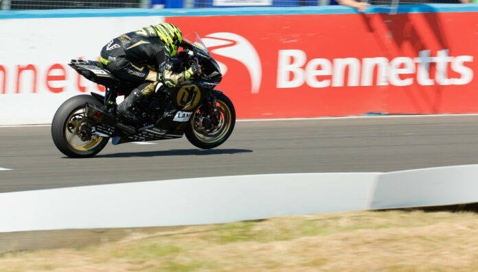 British Superbike: Ryde Fastest In Practice At Knockhill - Roadracing ...