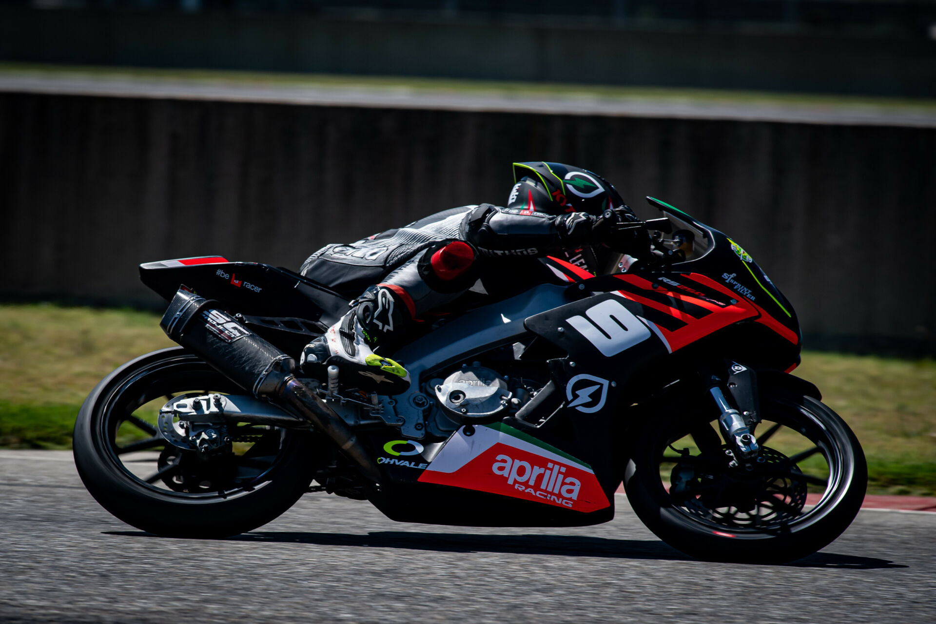American Shedden P2 In Aprilia Sport Production Race In Italy ...