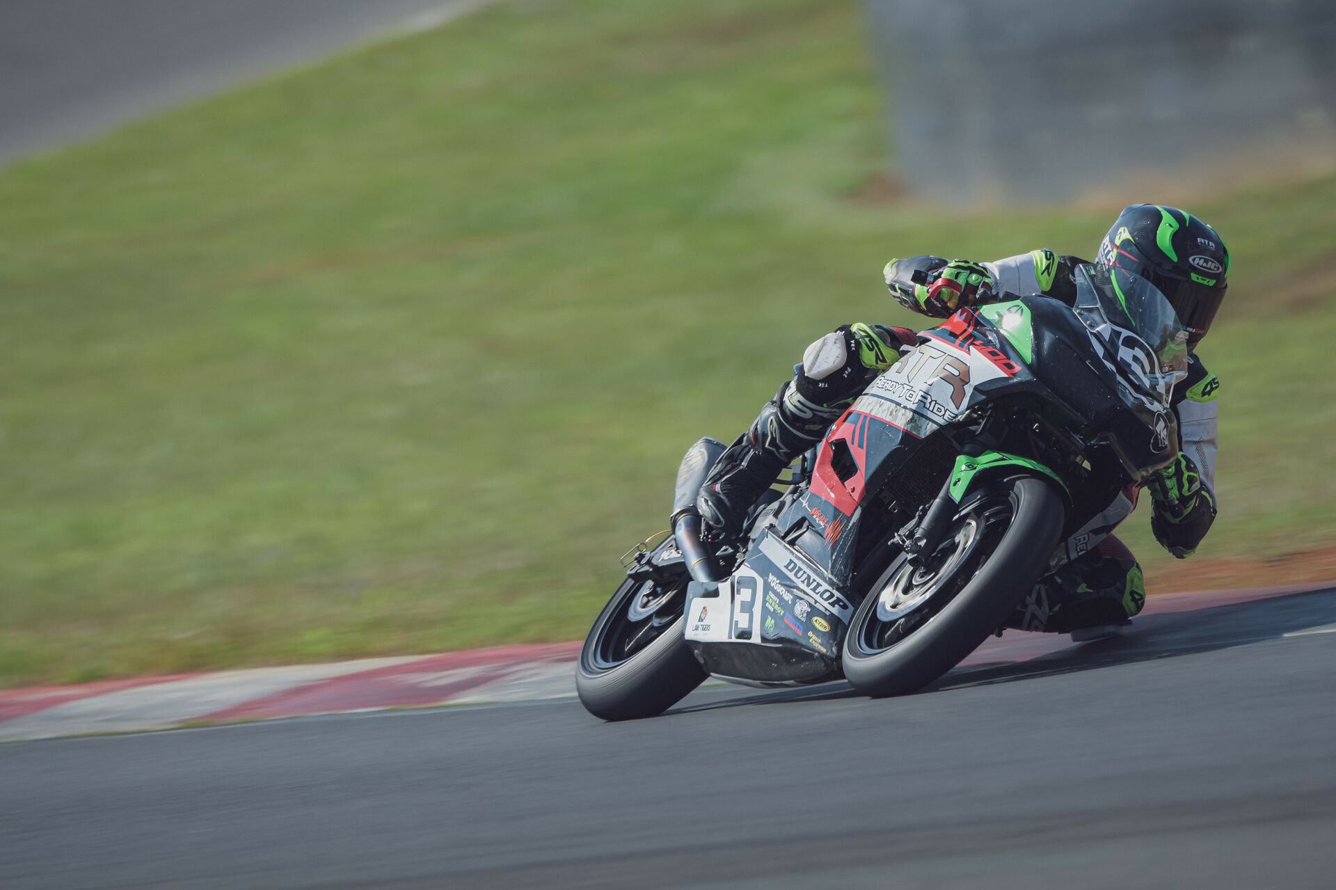 N2/WERA National Endurance: Army Of Darkness Wins Again, At Summit ...