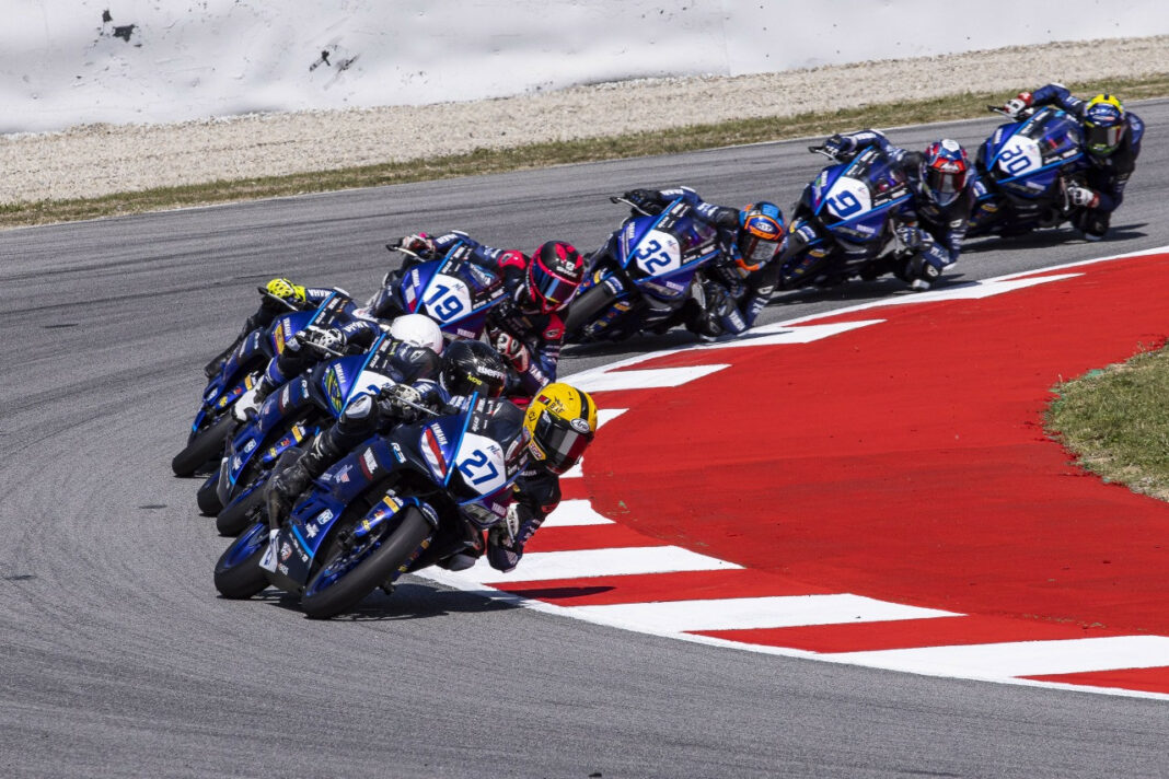 Yamaha R3 bLU cRU Series Elevated To FIM World Cup Status - Roadracing ...