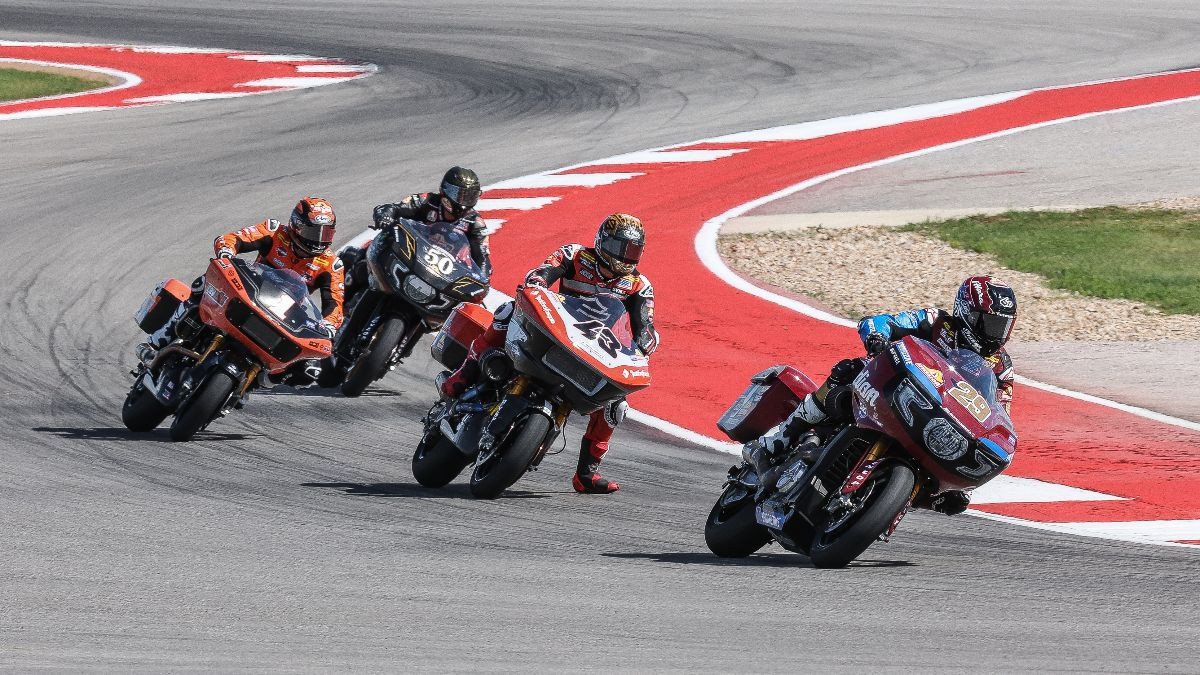 MotoAmerica: Mission King Of The Baggers Race Two Results From COTA ...