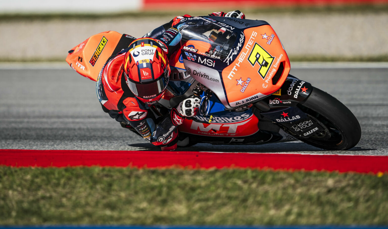 Moto2: Garcia Sets New Record, Grabs Pole Position At Catalunya - Roadracing World Magazine ...