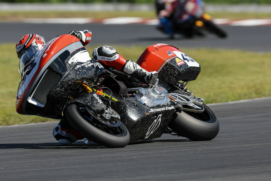 MotoGP: Harley-Davidson To Demo Bagger Racebikes In Barcelona - Roadracing World Magazine ...