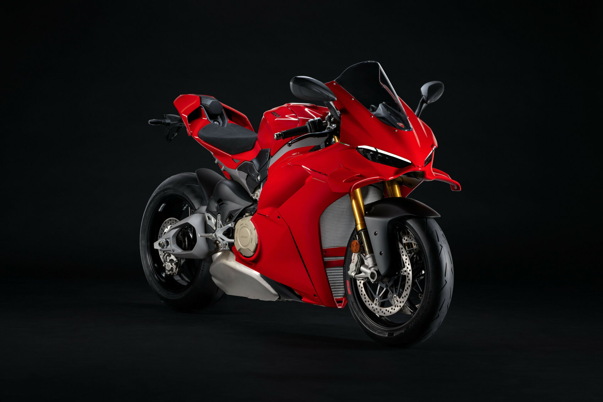Ducati Unveils Lighter, Faster Panigale V4 - Roadracing World Magazine ...