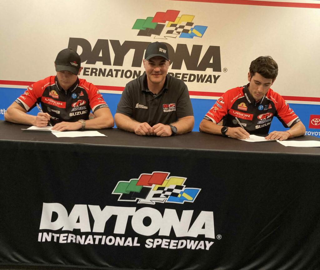 MotoAmerica: Escalante & Scott Re-Sign With Team Hammer - Roadracing World Magazine | Motorcycle ...