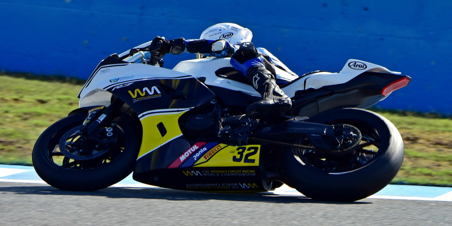 WorldWCR: American Sonya Lloyd Racing Full 2025 Season - Roadracing ...