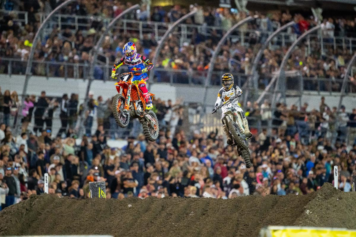 Supercross Results From Daytona - Roadracing World Magazine ...