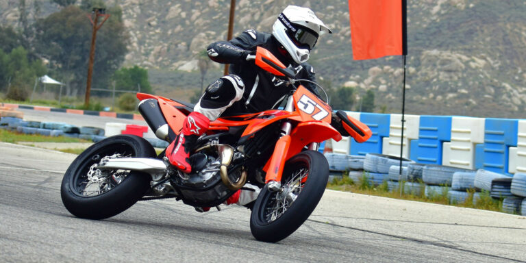 Intro: 2025 KTM 450 SMR Supermoto - Roadracing World Magazine ...