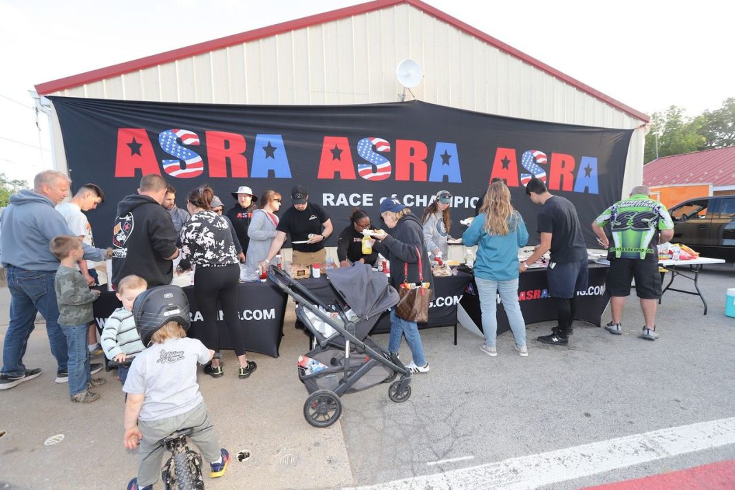 ASRA: A Fast Foreigner, And Honoring David Graham & Ray Hofman - Roadracing World Magazine ...