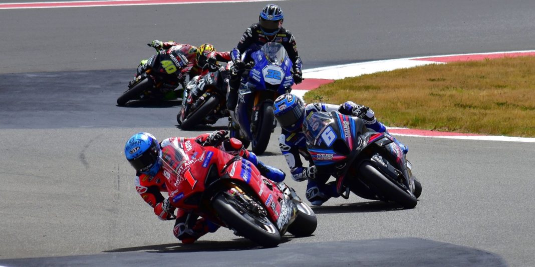 MotoAmerica: Saturday Superbike Race One Results From The Ridge ...