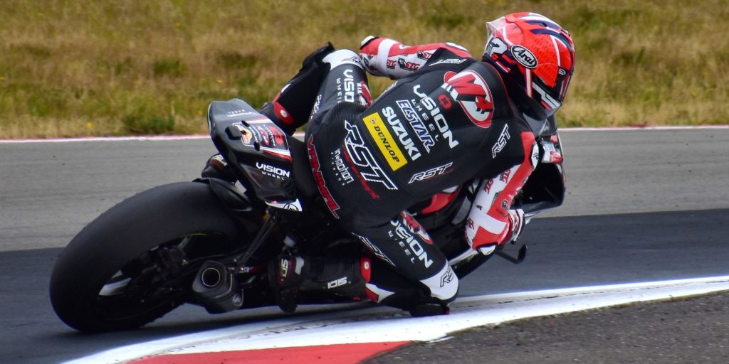MotoAmerica: See Max Van's Massive Save At The Ridge! - Roadracing ...