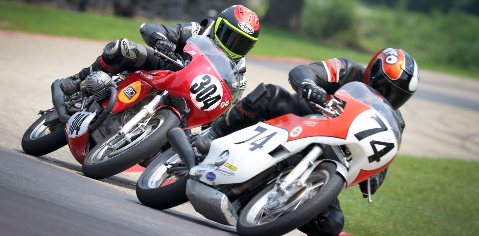 AHRMA: Dinsmoor and Orloff Trade Wins At Blackhawk - Roadracing World ...