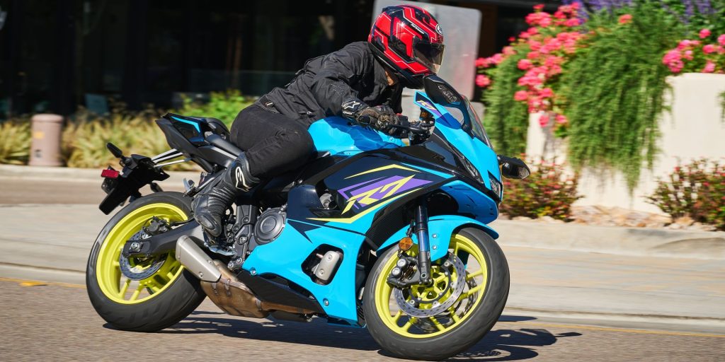 2026 Yamaha YZF-R7 Intro: A Practical Sportbike Gets Sportier ...